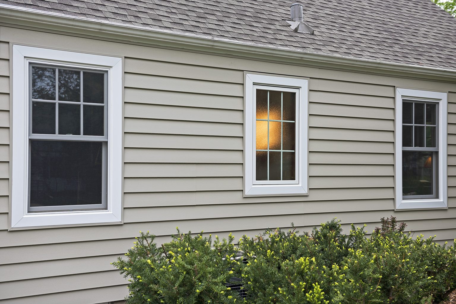 Ultimate Home Siding Guide: Chapter 2 - Exteriors by Highmark